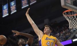 Kobe Bryant, Lakers star in FanSided's Fandom 250