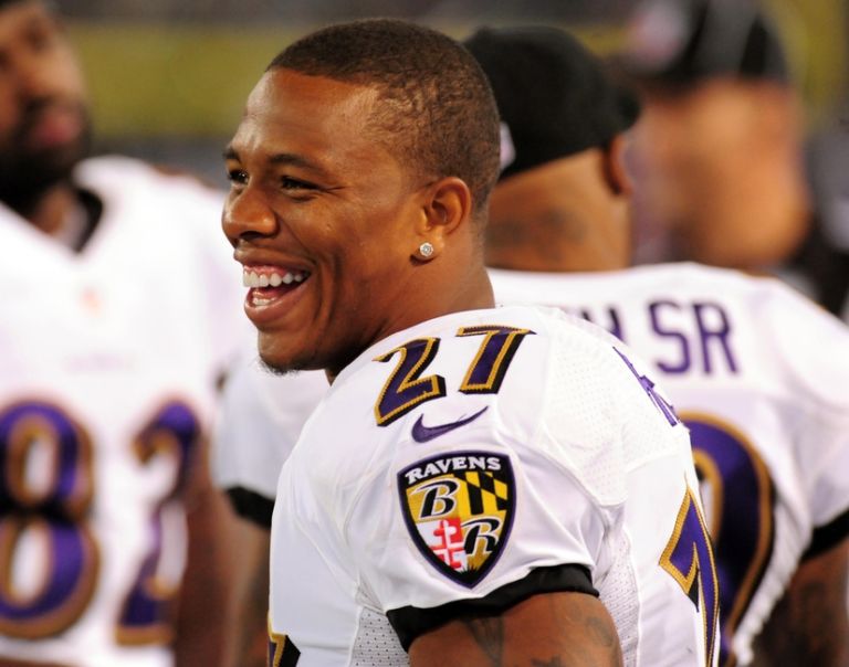 Ray Rice speaks to Ravens rookies to teach them life lessons