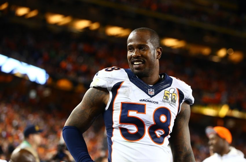 Denver Broncos sign Von Miller to six-year extension