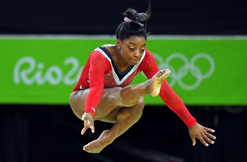 Rio 2016: Simone Biles takes bronze in balance beam