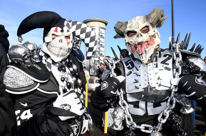 Oakland Raiders Fandom250: Fifteen Years Later, Pats Still Getting Over