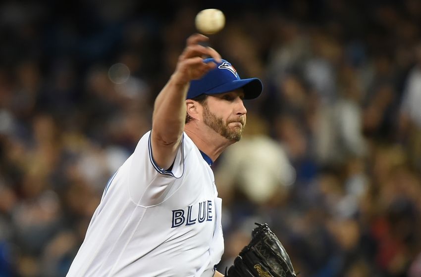 Blue Jays drop second straight with late stumble vs. Yankees