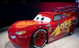 Cars 3 Official Trailer Brings The Sequel Back To Familiar Territory