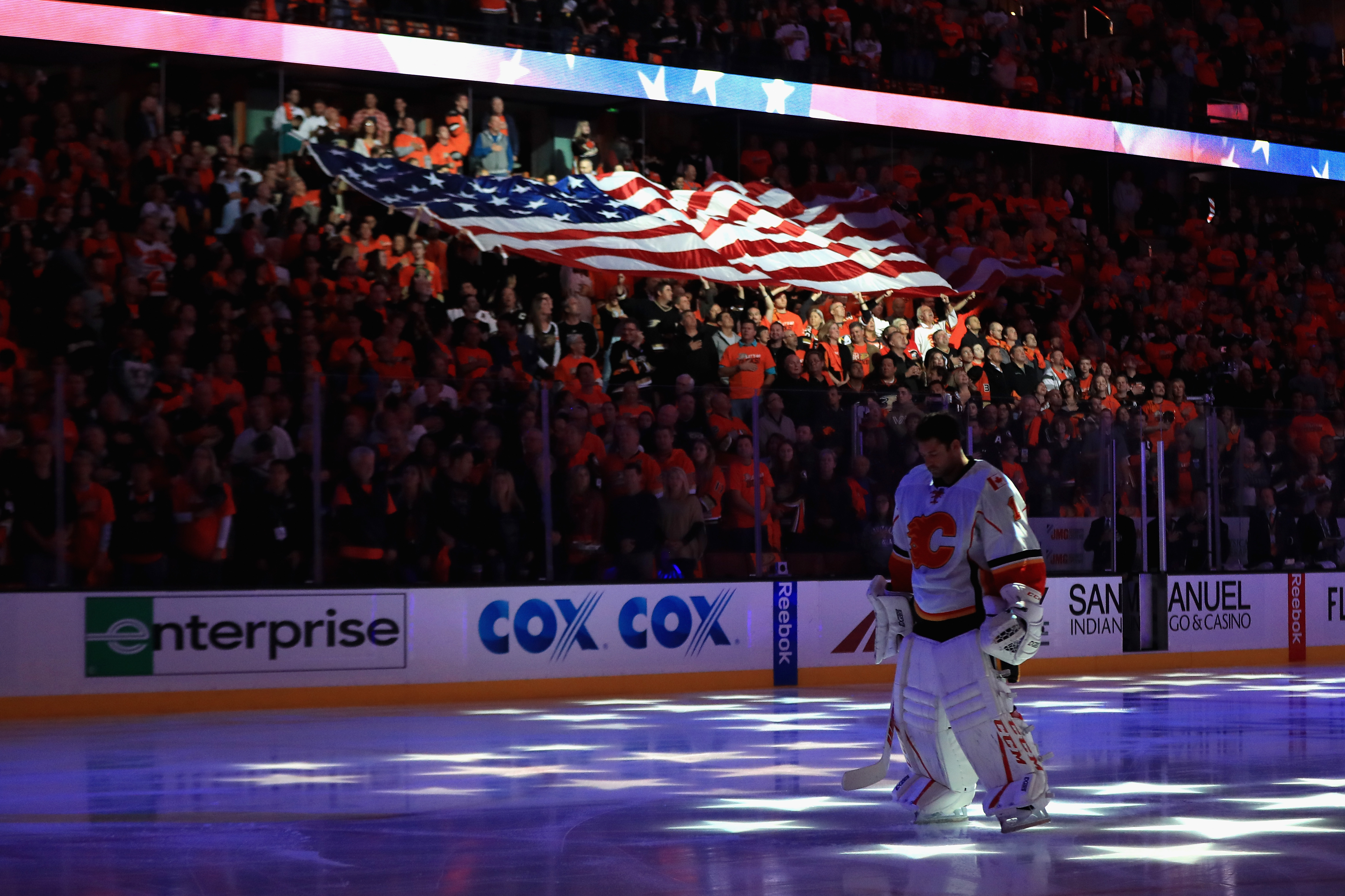 Calgary Flames Report: Former Goalie Brian Elliott to Sign With Flyers