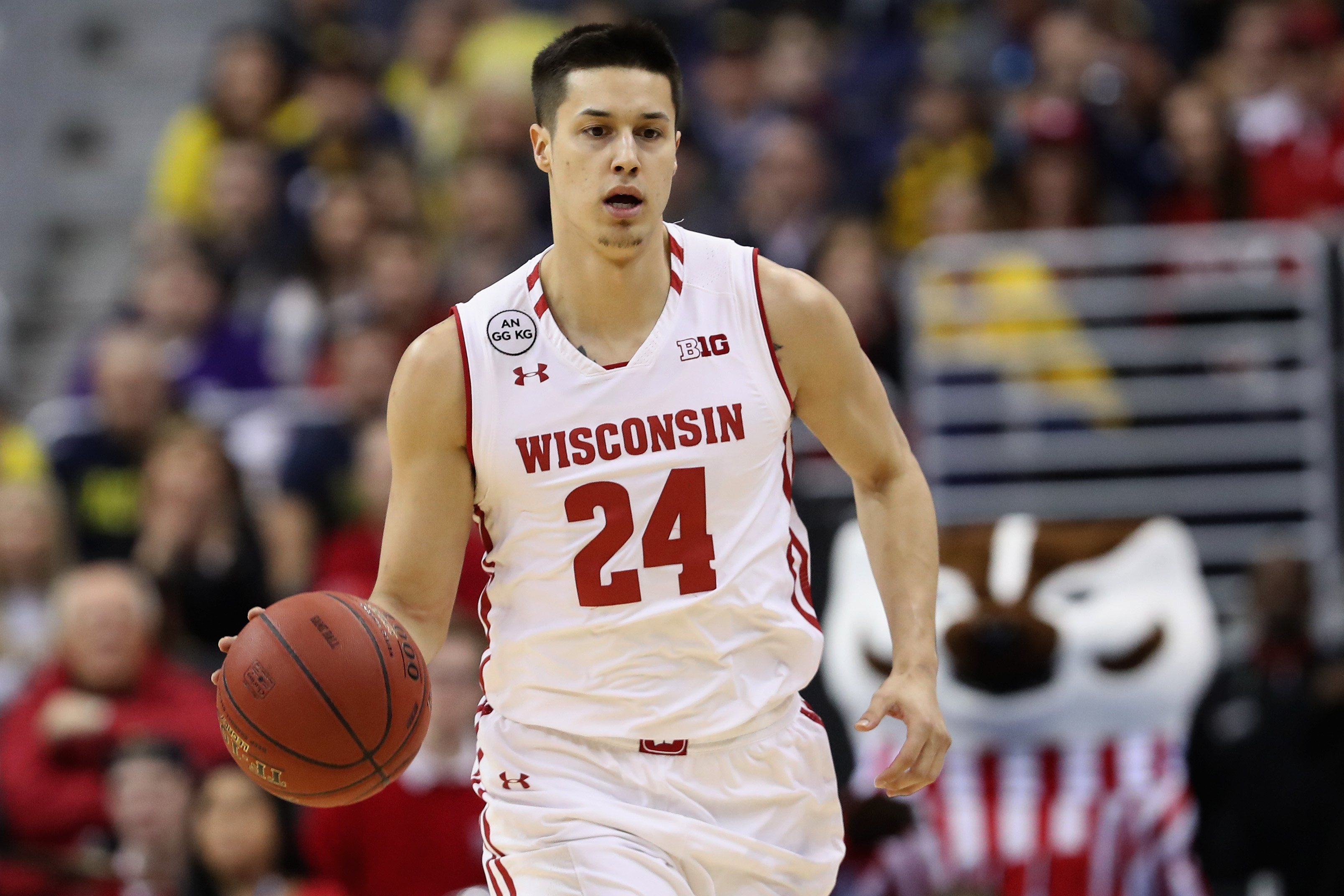 Wisconsin Badgers: Bronson Koenig signs first official NBA contract