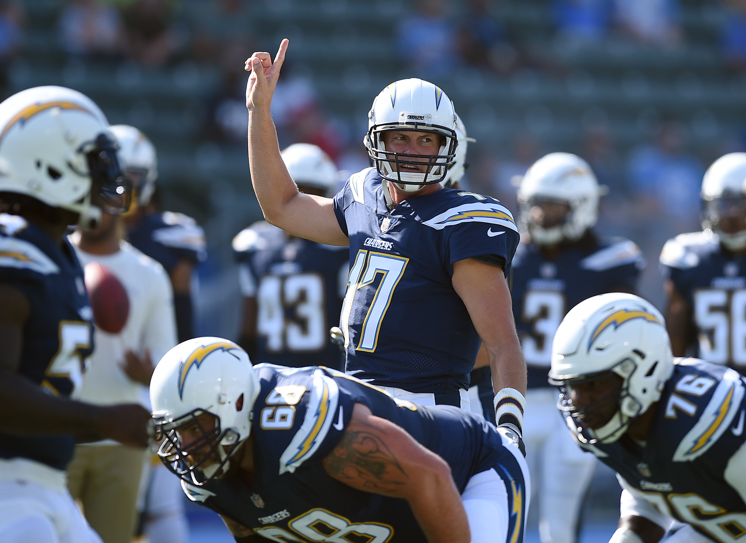 Julian Edelman Injury Update: Patriots receiver carted off sidelines