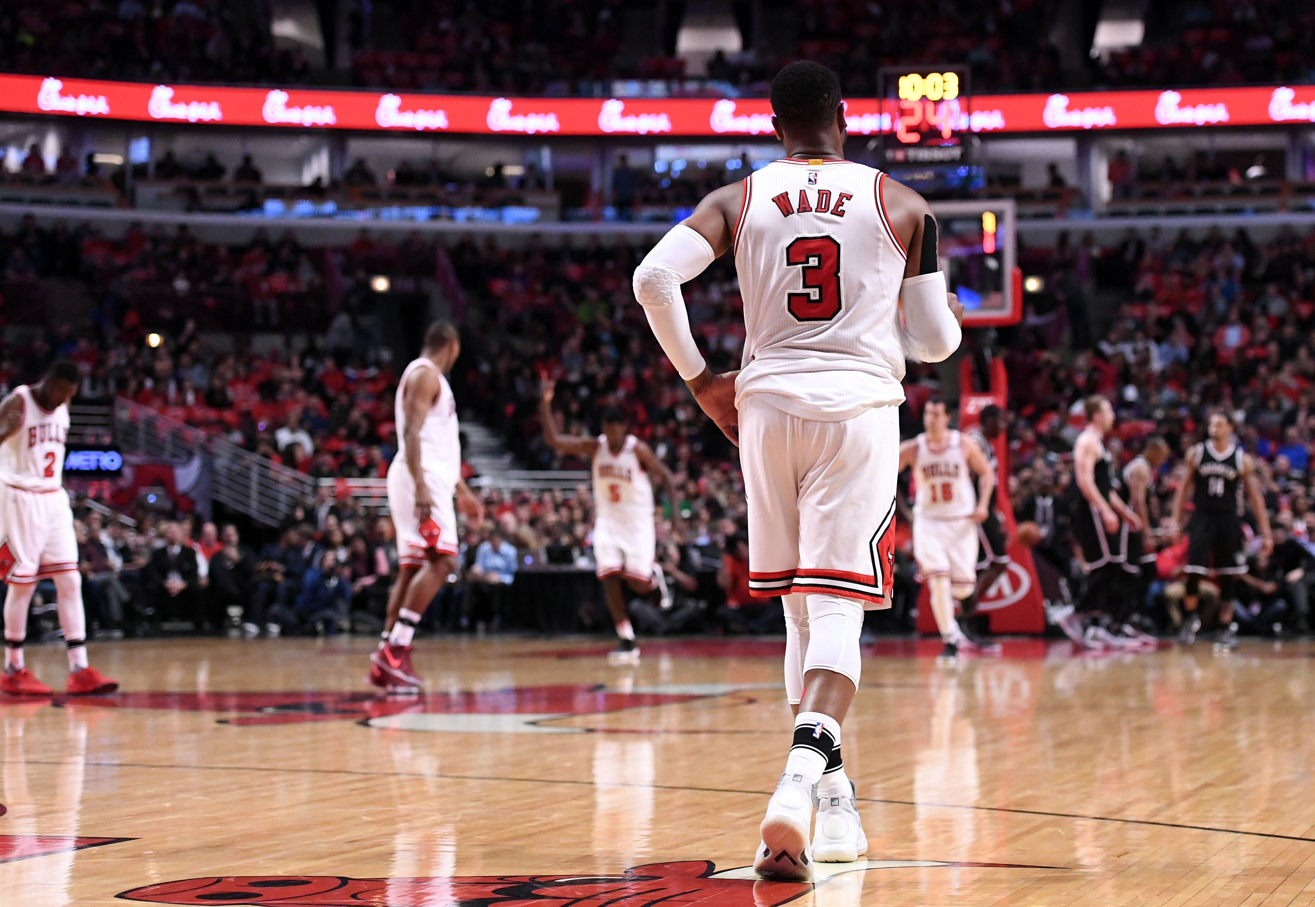 Chicago Bulls: 5 moves the organization needs to make this summer