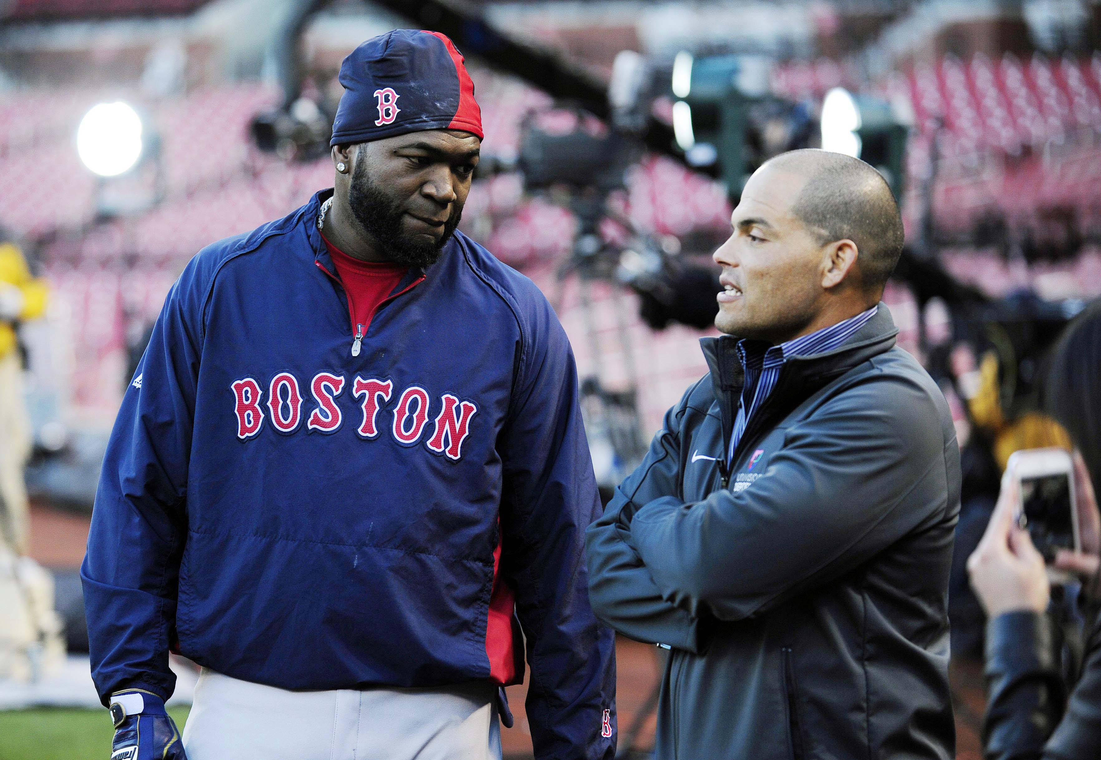 Ivan Rodriguez reacts to being named to Baseball Hall of Fame
