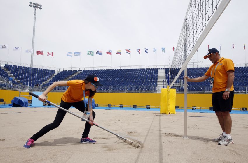 Arizona Beach Volleyball: Wildcats Dig Deep for Wins Against the ...