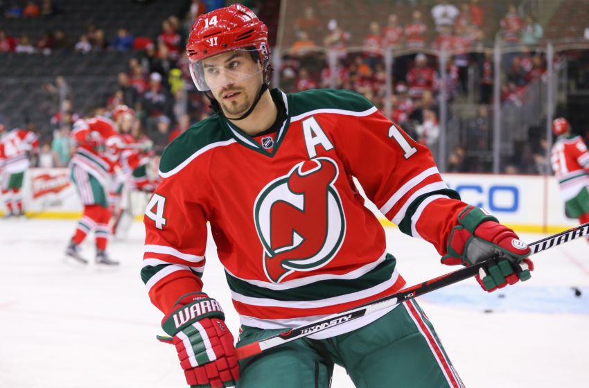 New Jersey Devils: Do Not Change To Red And Green Jerseys