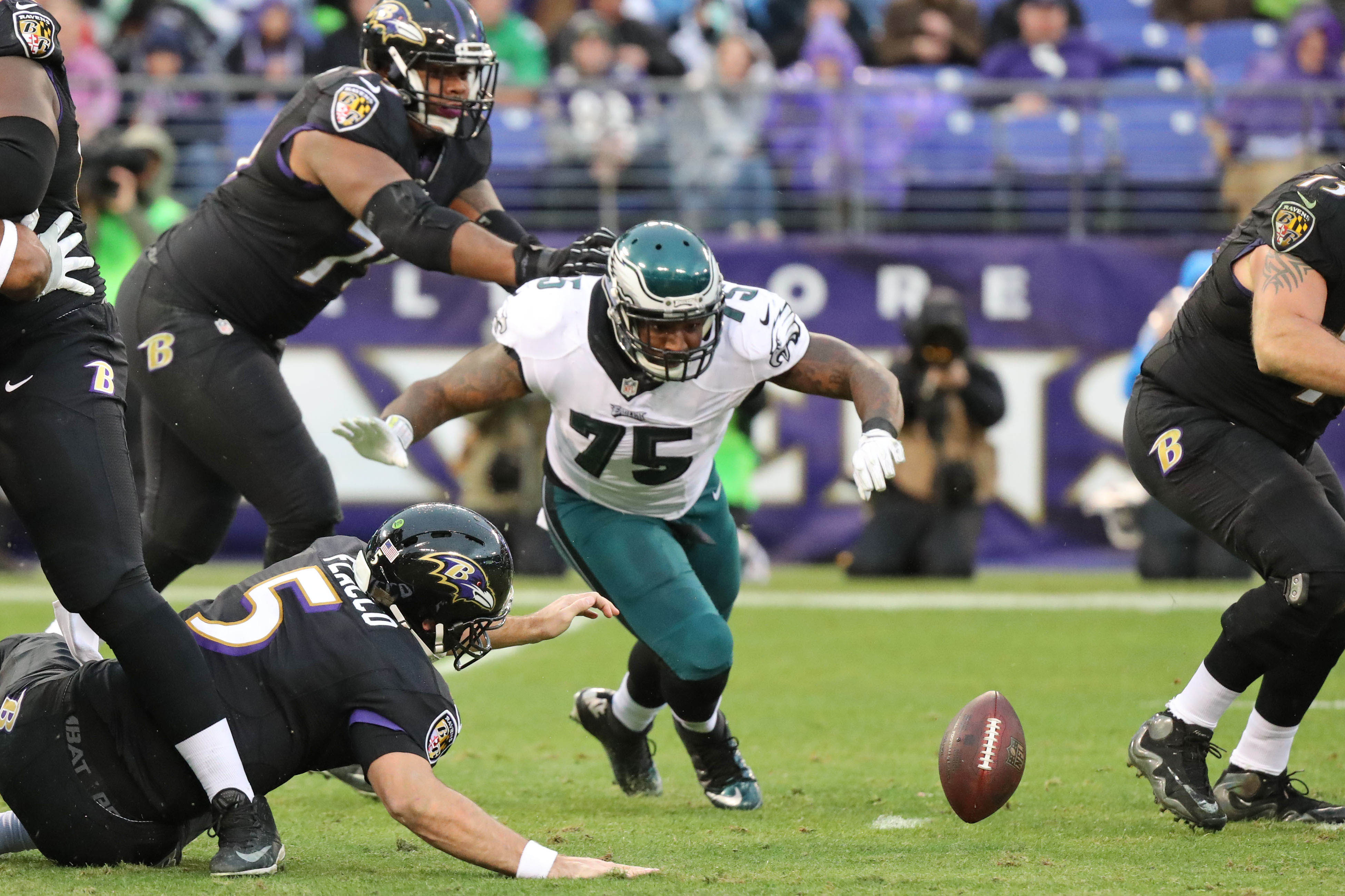 Is Philadelphia experiencing buyer's remorse with Vinny Curry?