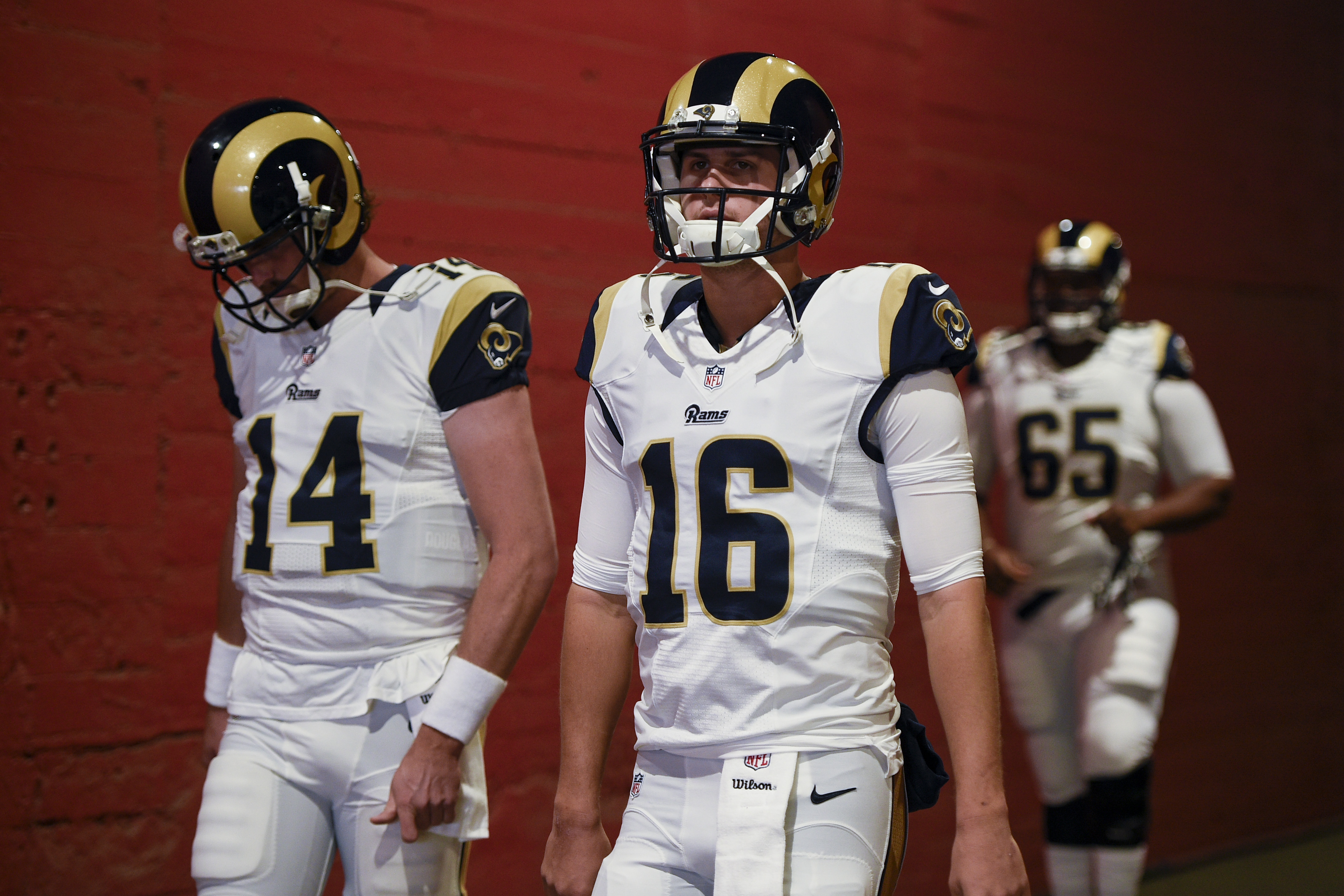 Los Angeles Rams: New Uniform Colors Reportedly Blue and White For 2017