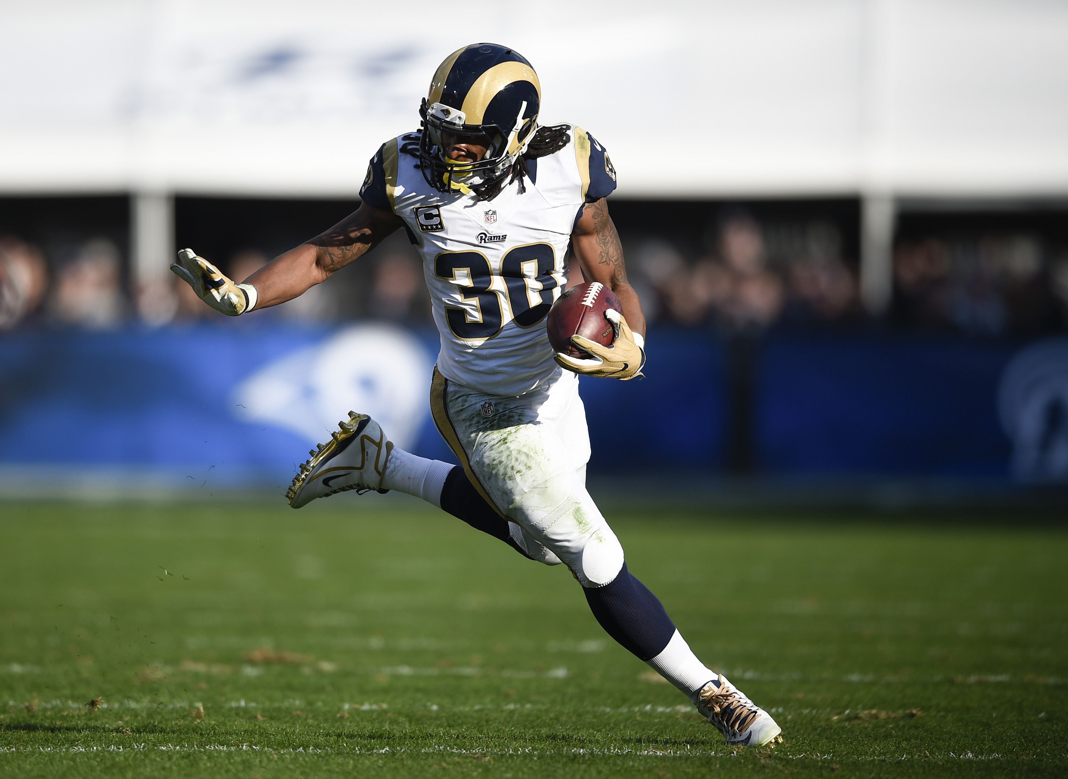 Los Angeles Rams Running Back Todd Gurley Looks To Rebound In 2017