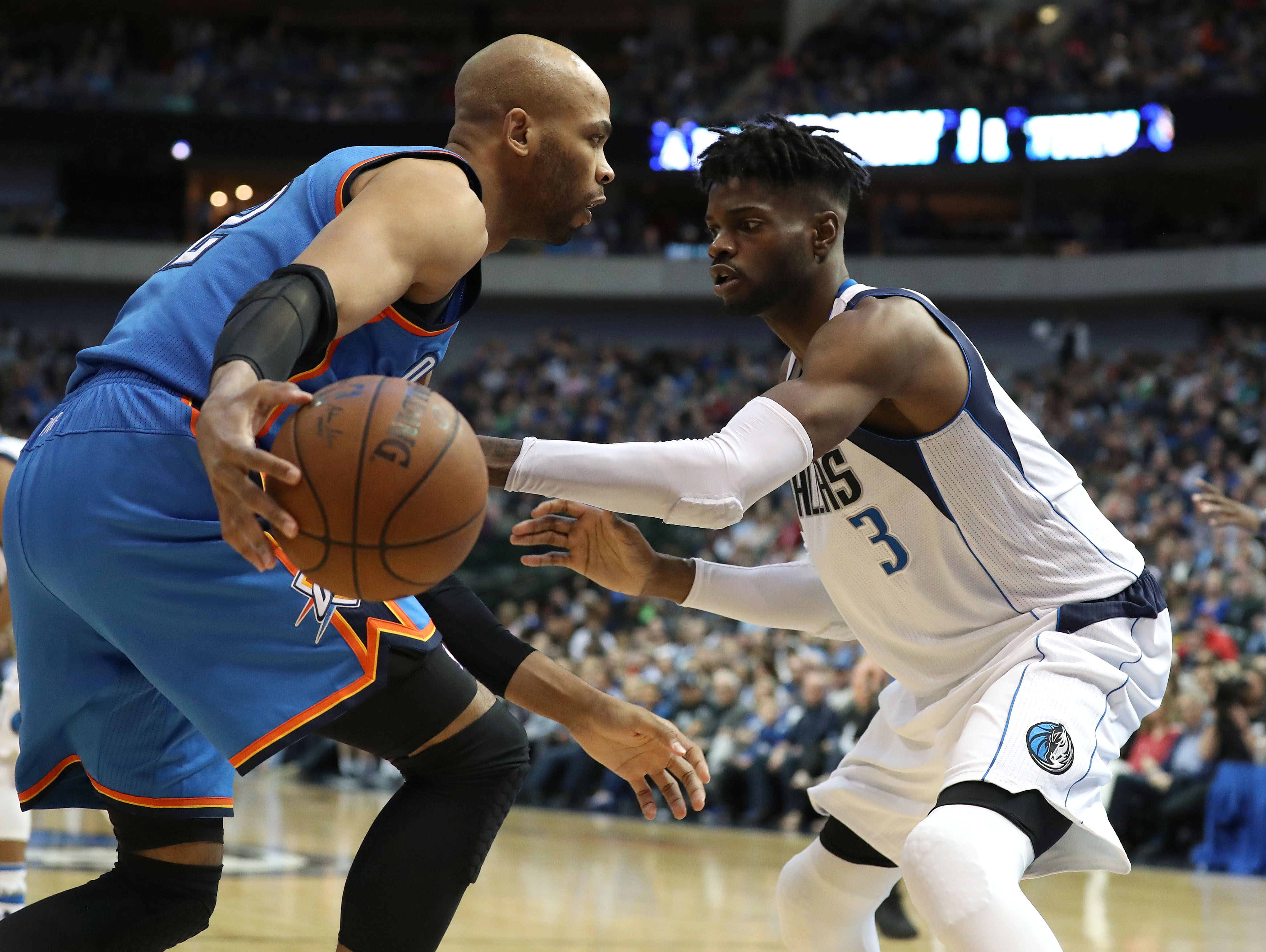 Thunder at Mavericks live stream: How to watch online
