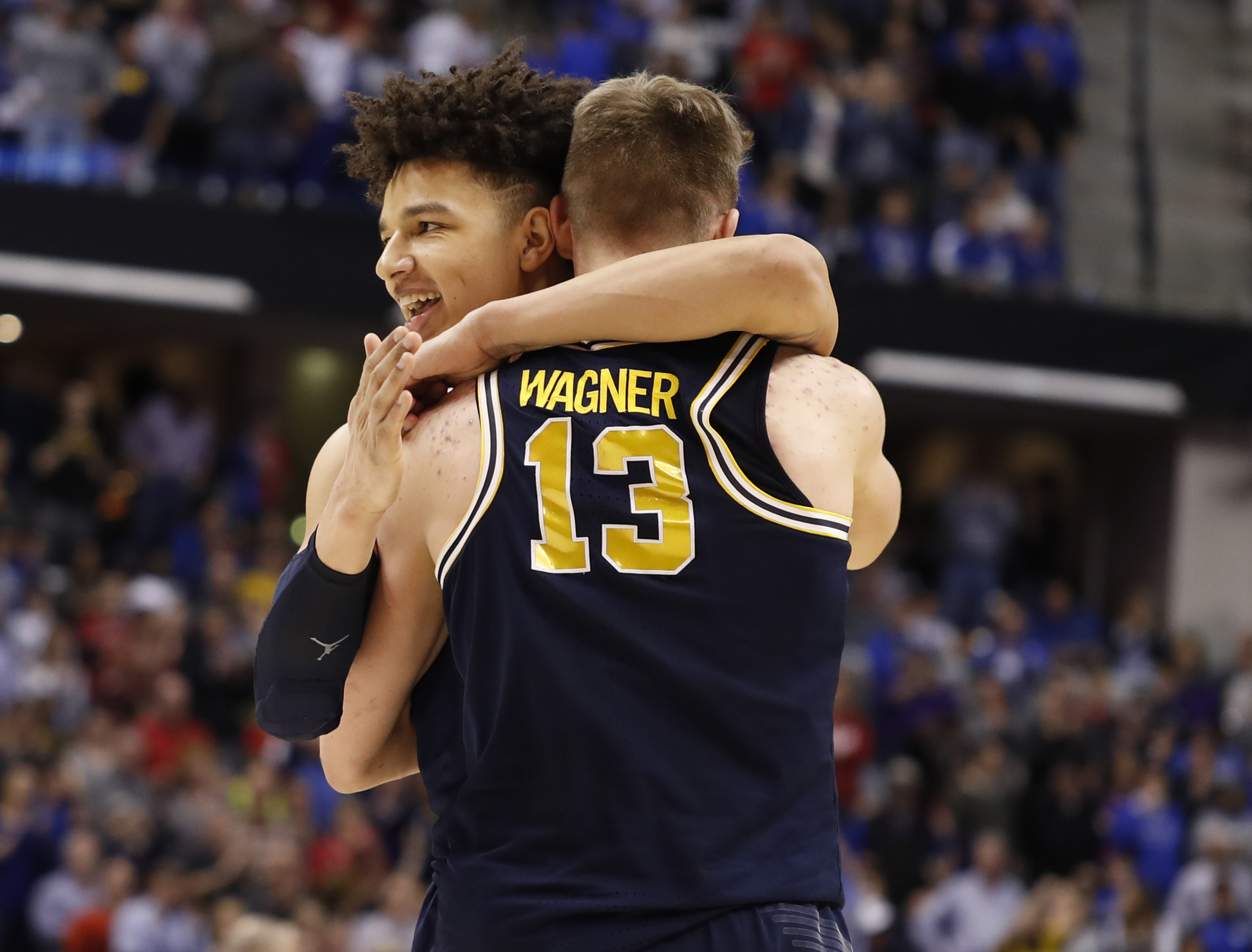 Michigan Basketball: Predicting decisions of Moe Wagner and D.J. Wilson